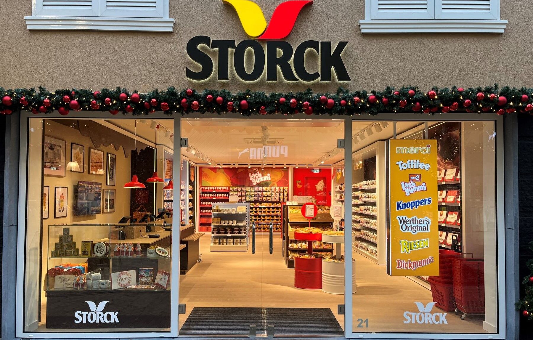 Opening Storck winkel in Roosendaal!